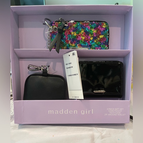 Madden Girl | Bags | Nwt Madden Girl 3 Piece Wallet Gift Set Coin Pouch ...